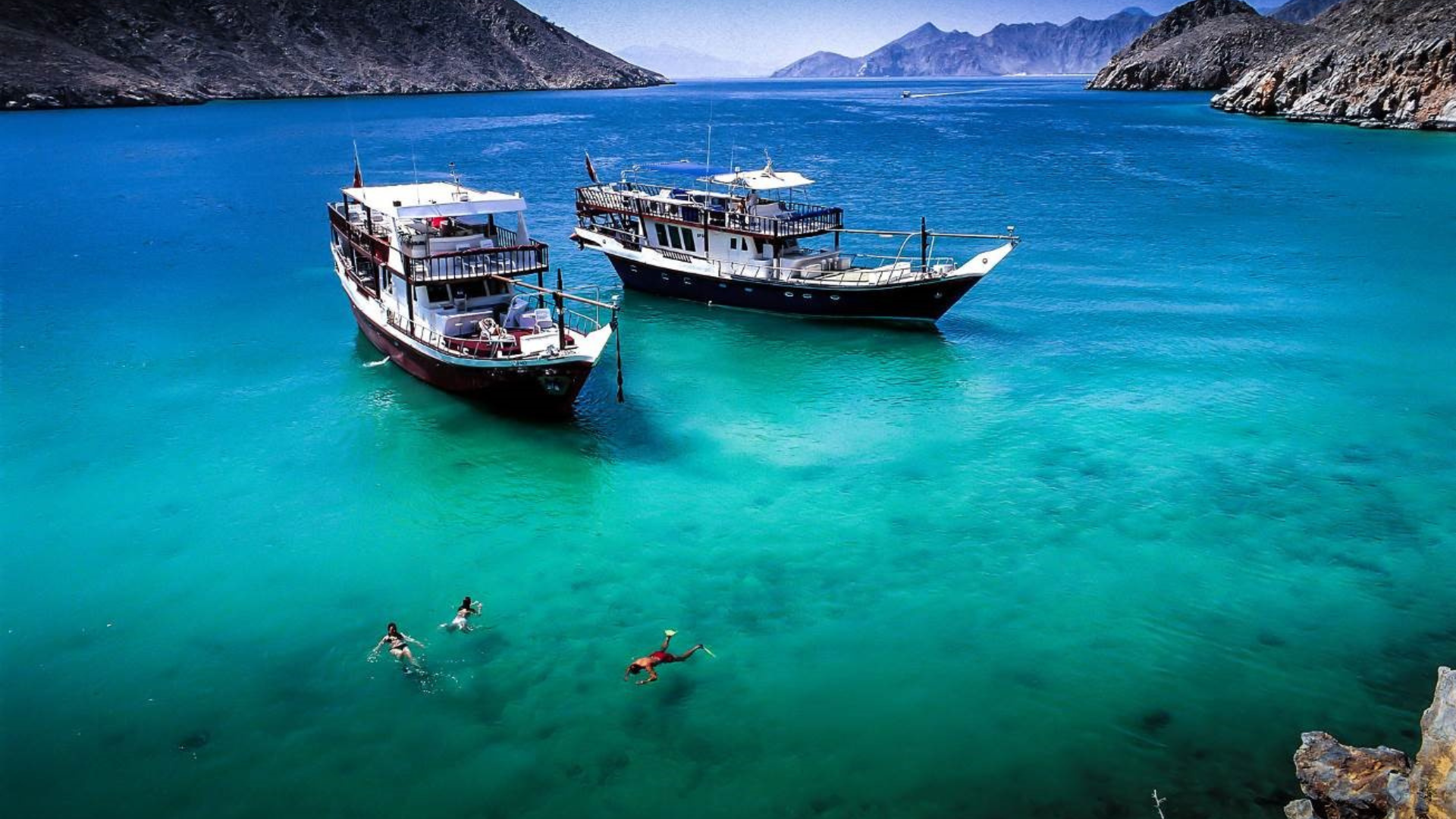 Musandam at a Glance: Explore Oman Tours with Infinite Tours Oman